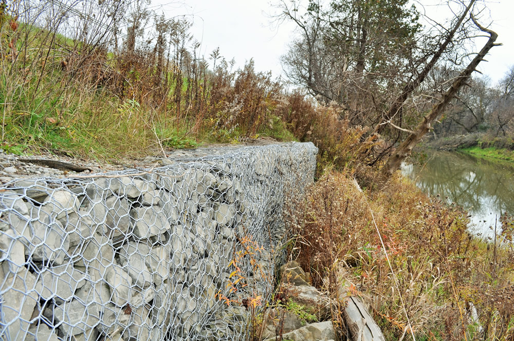 Hardscape Concrete | Slope Stabilization